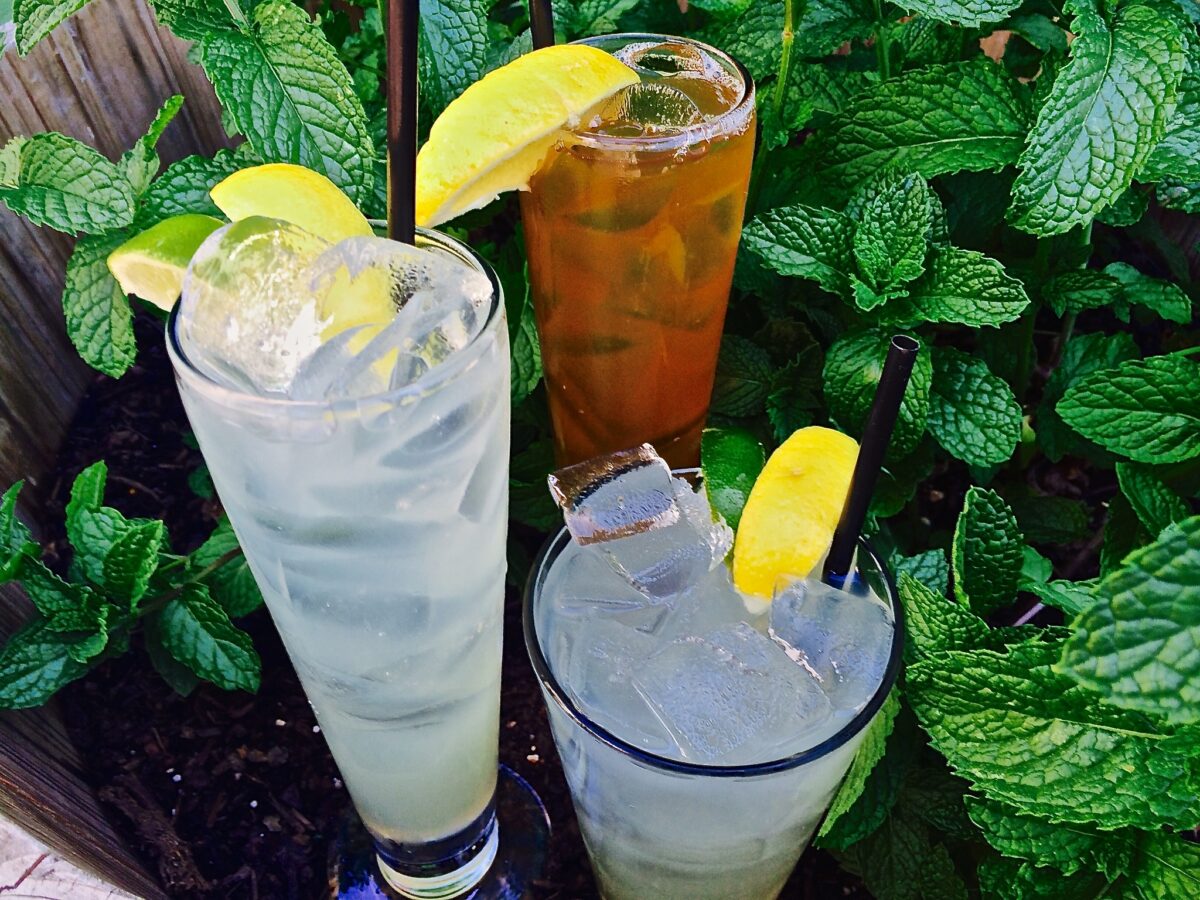 Specialty flavors and custom root beers quench Utah thirsts this season ...